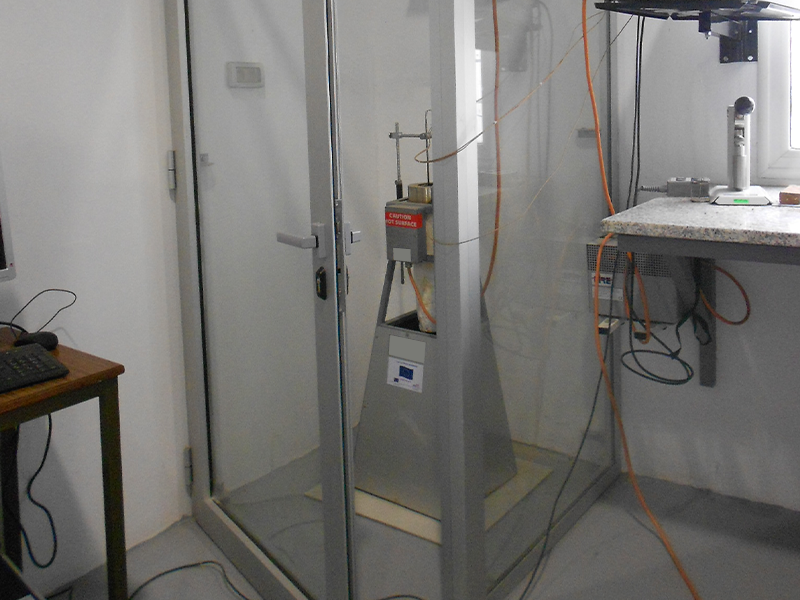 Non-combustibility furnace